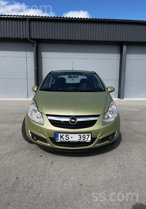 Green Opel Corsa 2006 in Preili, with an engine capacity of 1.40 L and mileage of 197 thousand km for 850 €, photo 3 on AUTOMOTO.COM.LV