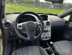 Green Opel Corsa 2006 in Preili, with an engine capacity of 1.40 L and mileage of 197 thousand km for 850 €, photo 10 on AUTOMOTO.COM.LV