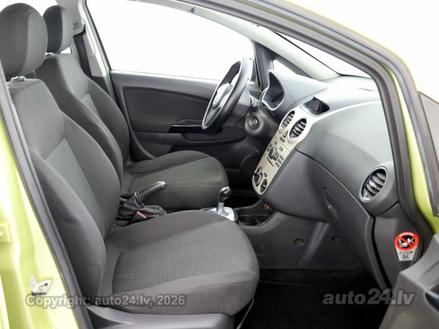Green Opel Corsa 2007 in Tallinn, with an engine capacity of 1.20 L and mileage of 259 thousand km for 799 €, photo 7 on AUTOMOTO.COM.LV