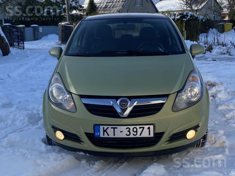 Zaļš Opel Corsa 2008 Rīga, ar dzinēja tilpumu 1.40 L un nobraukumu 225 tūkst. km par 1770 €, foto 2 vietnē AUTOMOTO.COM.LV