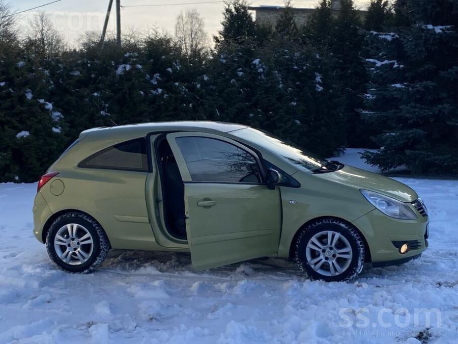 Zaļš Opel Corsa 2008 Rīga, ar dzinēja tilpumu 1.40 L un nobraukumu 225 tūkst. km par 1770 €, foto 9 vietnē AUTOMOTO.COM.LV