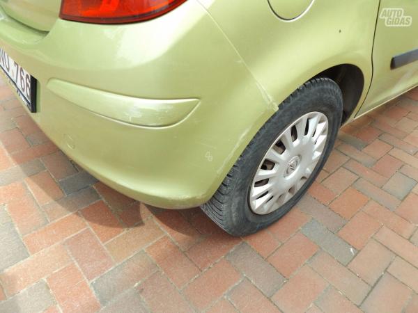 Green Opel Corsa 2008 in Radviliskis, with an engine capacity of 1.20 L and mileage of 311 thousand km for 1999 €, photo 2 on AUTOMOTO.COM.LV