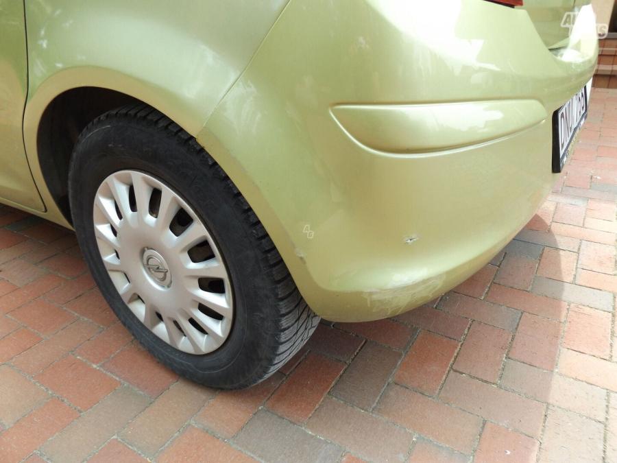 Green Opel Corsa 2008 in Radviliskis, with an engine capacity of 1.20 L and mileage of 311 thousand km for 1999 €, photo 9 on AUTOMOTO.COM.LV