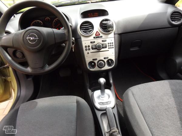 Green Opel Corsa 2008 in Radviliskis, with an engine capacity of 1.20 L and mileage of 311 thousand km for 1700 €, photo 9 on AUTOMOTO.COM.LV
