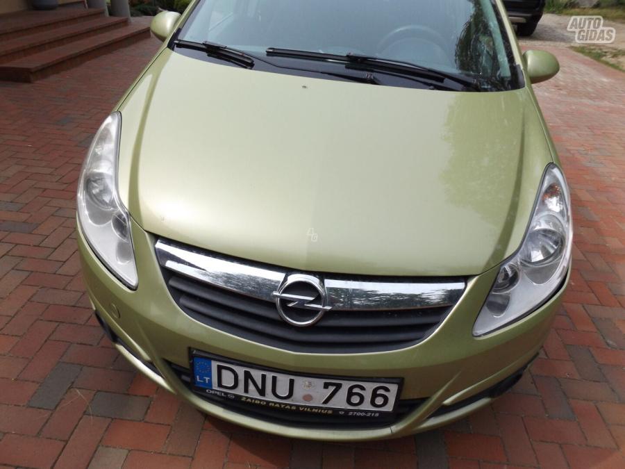Green Opel Corsa 2008 in Radviliskis, with an engine capacity of 1.20 L and mileage of 311 thousand km for 1700 €, photo 12 on AUTOMOTO.COM.LV