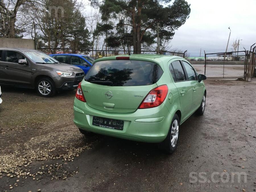 Green Opel Corsa 2010 in Riga, with an engine capacity of 1.20 L and mileage of 0 thousand km for 4500 €, photo 10 on AUTOMOTO.COM.LV