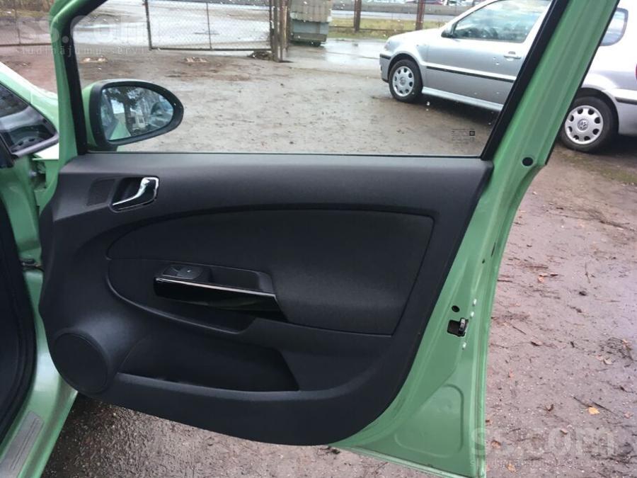 Green Opel Corsa 2010 in Riga, with an engine capacity of 1.20 L and mileage of 0 thousand km for 4500 €, photo 21 on AUTOMOTO.COM.LV