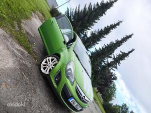 Green Opel Corsa 2011 in Tallinn, with an engine capacity of 1.20 L and mileage of 130 thousand km for 3600 €, photo  on AUTOMOTO.COM.LV