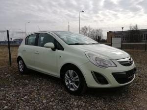 Green Opel Corsa 2012 in Saldus, with an engine capacity of 1.30 L and mileage of 256 thousand km for 3600 €, photo 4 on AUTOMOTO.COM.LV