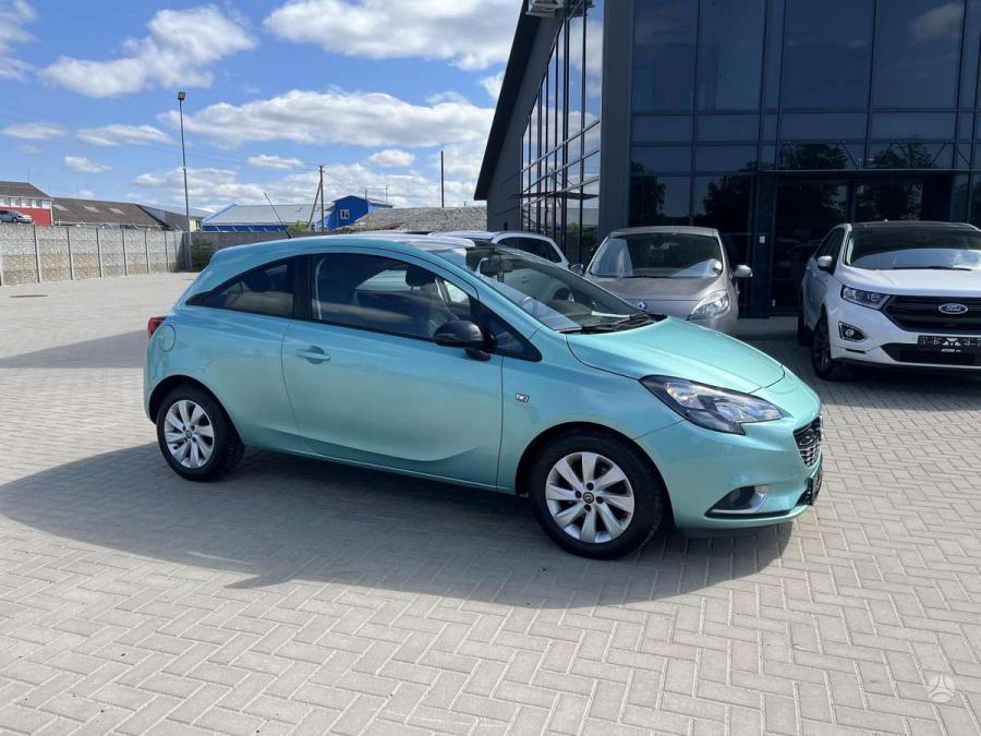 Green Opel Corsa 2015 in Taurage, with an engine capacity of 1.00 L and mileage of 179 thousand km for 3900 €, photo 1 on AUTOMOTO.COM.LV