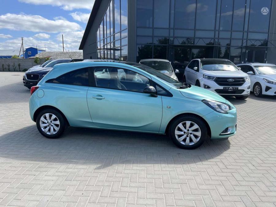 Green Opel Corsa 2015 in Taurage, with an engine capacity of 1.00 L and mileage of 179 thousand km for 3900 €, photo 5 on AUTOMOTO.COM.LV