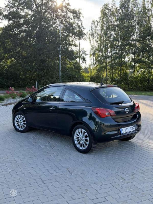 Green Opel Corsa 2015 in Kaunas, with an engine capacity of 1.25 L and mileage of 212 thousand km for 3700 €, photo 5 on AUTOMOTO.COM.LV