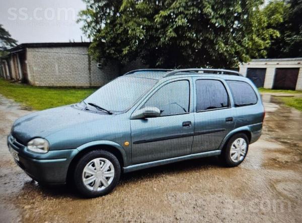 Green Opel Corsa 1999 in Riga, with an engine capacity of 1.70 L and mileage of 235 thousand km for 450 €, photo 2 on AUTOMOTO.COM.LV