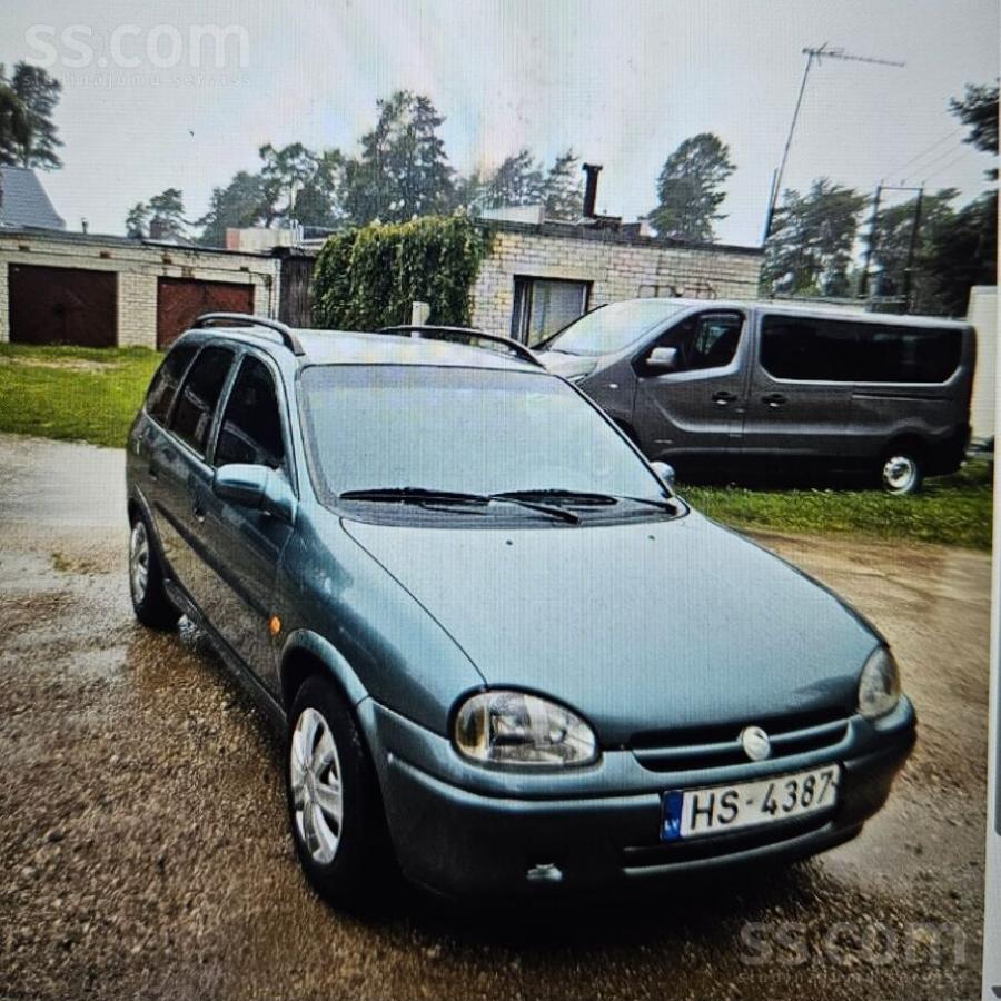 Green Opel Corsa 1999 in Riga, with an engine capacity of 1.70 L and mileage of 235 thousand km for 450 €, photo 6 on AUTOMOTO.COM.LV