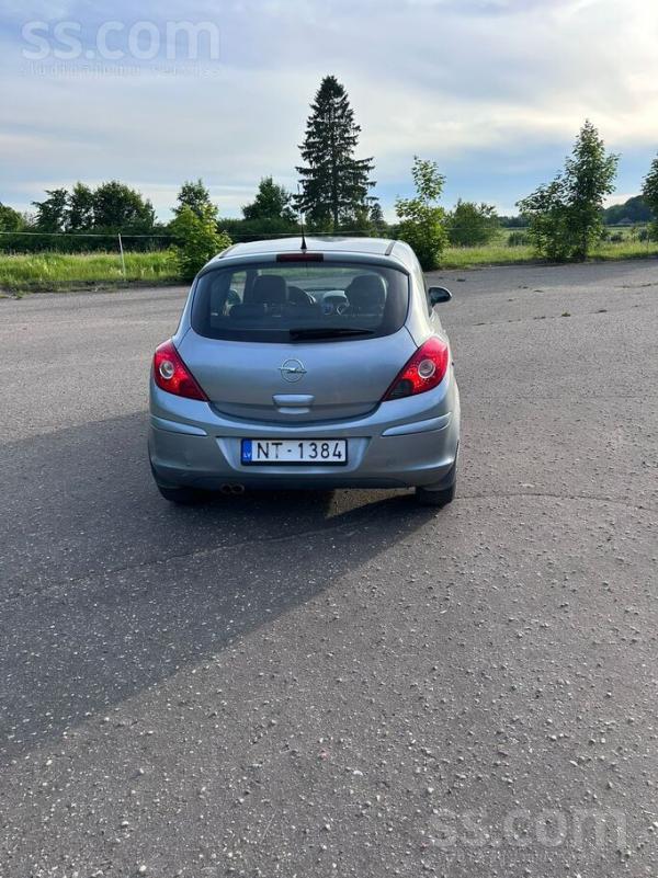 Pelēks Opel Corsa 2007 Ventspils, ar dzinēja tilpumu 1.30 L un nobraukumu 364 tūkst. km par 1250 €, foto 3 vietnē AUTOMOTO.COM.LV