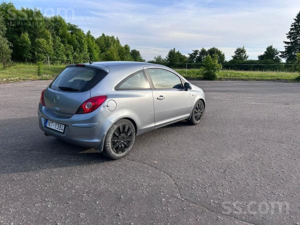 Pelēks Opel Corsa 2007 Ventspils, ar dzinēja tilpumu 1.30 L un nobraukumu 364 tūkst. km par 1250 €, foto 5 vietnē AUTOMOTO.COM.LV