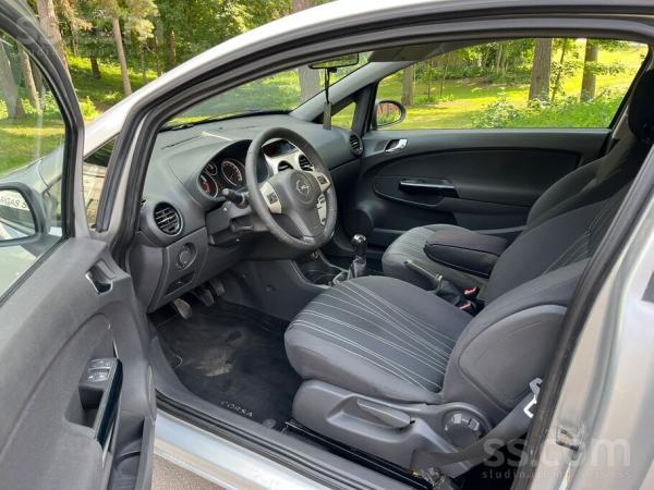 Pelēks Opel Corsa 2008 Rīga, ar dzinēja tilpumu 1.20 L un nobraukumu 0 tūkst. km par 1699 €, foto 9 vietnē AUTOMOTO.COM.LV