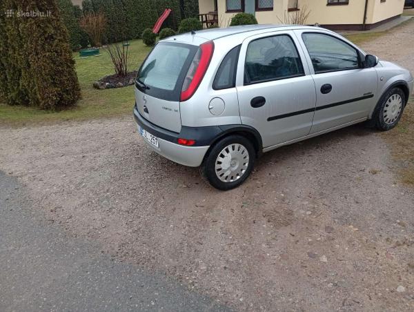 Grey Opel Corsa 2001 in Alytus, with an engine capacity of 1.20 L and mileage of 268 thousand km for 240 €, photo 9 on AUTOMOTO.COM.LV