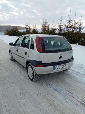 Grey Opel Corsa 2001 in Kaunas, with an engine capacity of 1.20 L and mileage of 270 thousand km for 900 €, photo 4 on AUTOMOTO.COM.LV