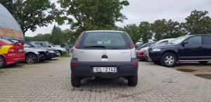 Pelēks Opel Corsa 2002 Valmiera, ar dzinēja tilpumu 1.70 L un nobraukumu 284 tūkst. km par 950 €, foto 5 vietnē AUTOMOTO.COM.LV