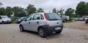 Pelēks Opel Corsa 2002 Valmiera, ar dzinēja tilpumu 1.70 L un nobraukumu 284 tūkst. km par 950 €, foto 6 vietnē AUTOMOTO.COM.LV