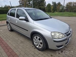 Grey Opel Corsa 2004 in Ogre, with an engine capacity of 1.20 L and mileage of 177 thousand km for 1050 €, photo  on AUTOMOTO.COM.LV