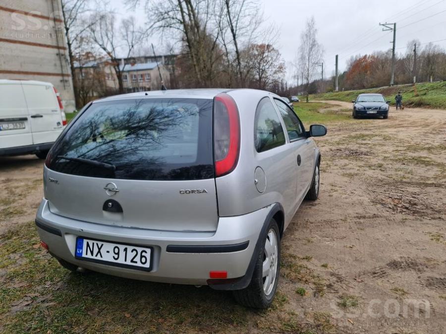 Grey Opel Corsa 2005 in Riga, with an engine capacity of 1.30 L and mileage of 246 thousand km for 1000 €, photo 5 on AUTOMOTO.COM.LV