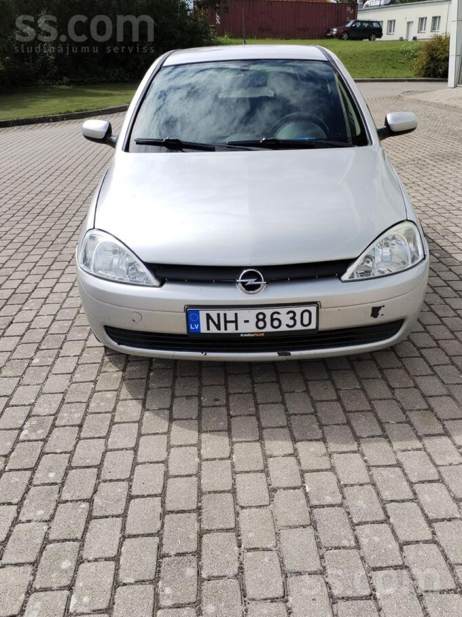 Grey Opel Corsa 2005 in Dobele, with an engine capacity of 1.00 L and mileage of 219 thousand km for 850 €, photo 5 on AUTOMOTO.COM.LV