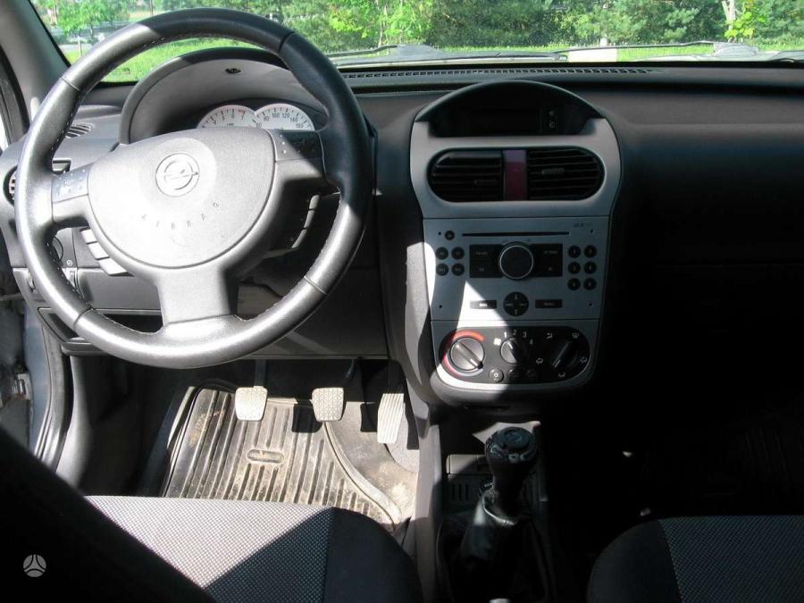 Pelēks Opel Corsa 2005 Biržai, ar dzinēja tilpumu 1.20 L un nobraukumu 182 tūkst. km par 700 €, foto 8 vietnē AUTOMOTO.COM.LV