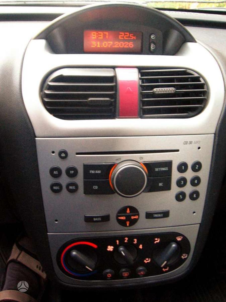 Pelēks Opel Corsa 2005 Biržai, ar dzinēja tilpumu 1.20 L un nobraukumu 182 tūkst. km par 700 €, foto 11 vietnē AUTOMOTO.COM.LV