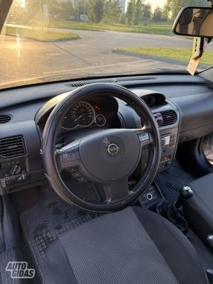 Grey Opel Corsa 2005 in Alytus, with an engine capacity of 1.20 L and mileage of 276 thousand km for 600 €, photo 9 on AUTOMOTO.COM.LV