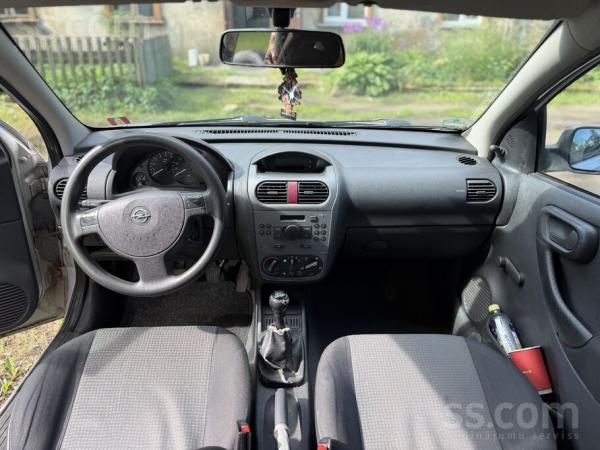 Pelēks Opel Corsa 2005 Rīga, ar dzinēja tilpumu 1.20 L un nobraukumu 292 tūkst. km par 1350 €, foto 4 vietnē AUTOMOTO.COM.LV