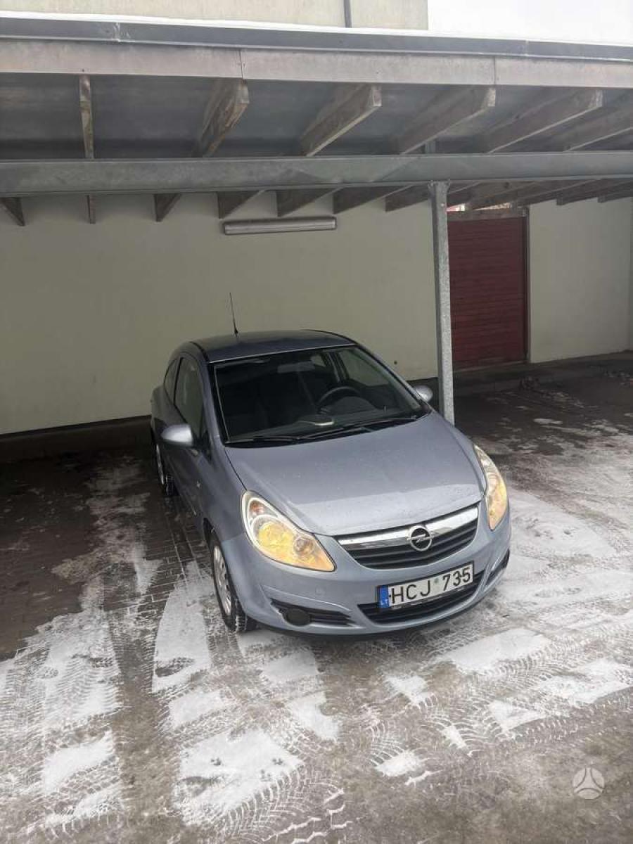 Pelēks Opel Corsa 2006 Viļņa, ar dzinēja tilpumu 1.00 L un nobraukumu 100 tūkst. km par 899 €, foto 2 vietnē AUTOMOTO.COM.LV
