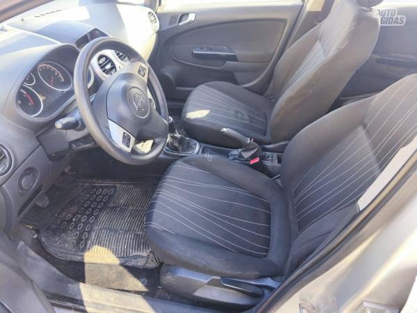 Pelēks Opel Corsa 2006 Kauņa, ar dzinēja tilpumu 1.20 L un nobraukumu 215 tūkst. km par 550 €, foto 6 vietnē AUTOMOTO.COM.LV