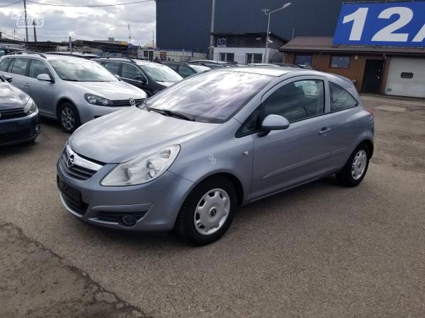 Grey Opel Corsa 2006 in Kaunas, with an engine capacity of 1.20 L and mileage of 98 thousand km for 1499 €, photo 2 on AUTOMOTO.COM.LV
