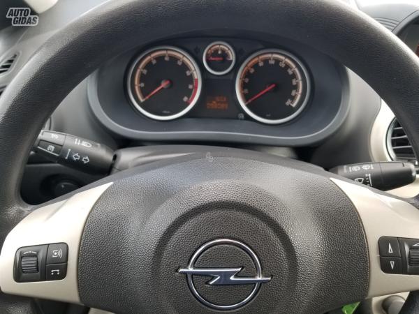 Grey Opel Corsa 2006 in Kaunas, with an engine capacity of 1.20 L and mileage of 98 thousand km for 1499 €, photo 10 on AUTOMOTO.COM.LV