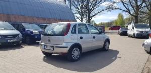 Pelēks Opel Corsa 2006 Valmiera, ar dzinēja tilpumu 1.40 L un nobraukumu 142 tūkst. km par 1500 €, foto 4 vietnē AUTOMOTO.COM.LV
