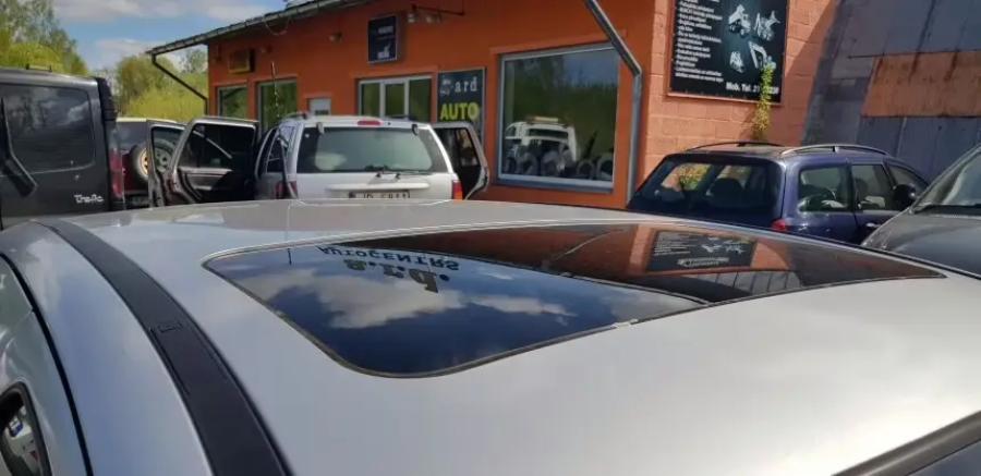 Pelēks Opel Corsa 2006 Valmiera, ar dzinēja tilpumu 1.40 L un nobraukumu 142 tūkst. km par 1500 €, foto 12 vietnē AUTOMOTO.COM.LV