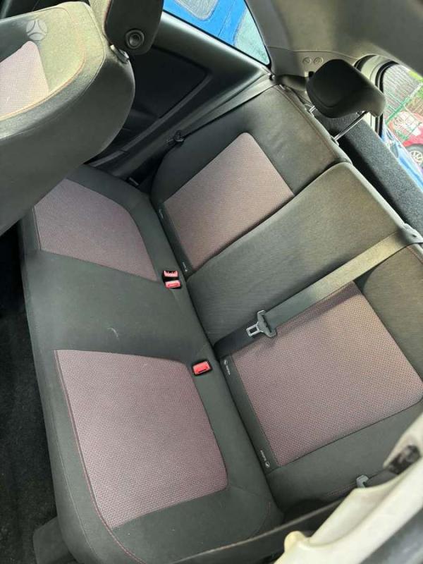 Pelēks Opel Corsa 2006 Tauragė, ar dzinēja tilpumu 1.39 L un nobraukumu 174 tūkst. km par 500 €, foto 3 vietnē AUTOMOTO.COM.LV