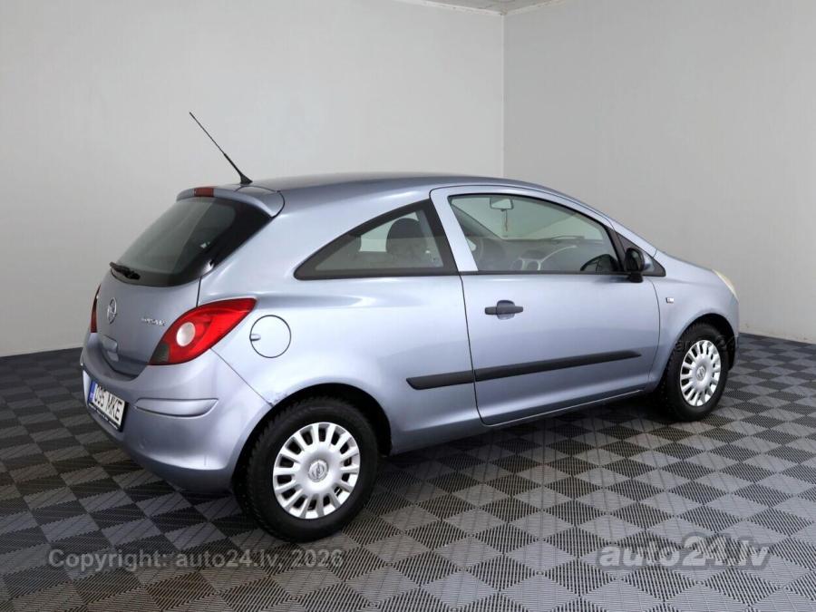 Grey Opel Corsa 2007 in Tallinn, with an engine capacity of 1.20 L and mileage of 178 thousand km for 599 €, photo 3 on AUTOMOTO.COM.LV