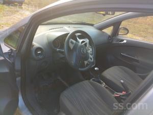 Pelēks Opel Corsa 2007 Aizkraukle, ar dzinēja tilpumu 1.20 L un nobraukumu 295 tūkst. km par 1300 €, foto  vietnē AUTOMOTO.COM.LV