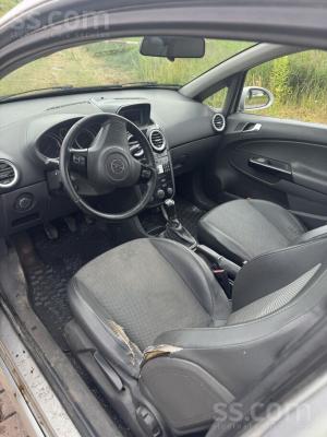 Pelēks Opel Corsa 2007 Ventspils, ar dzinēja tilpumu 1.70 L un nobraukumu 245 tūkst. km par 1050 €, foto 6 vietnē AUTOMOTO.COM.LV