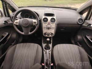 Grey Opel Corsa 2007 in Liepaja, with an engine capacity of 1.20 L and mileage of 131 thousand km for 1500 €, photo 6 on AUTOMOTO.COM.LV
