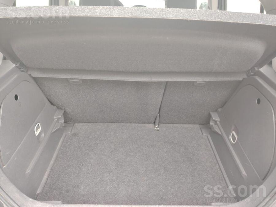 Grey Opel Corsa 2007 in Liepaja, with an engine capacity of 1.20 L and mileage of 131 thousand km for 1500 €, photo 8 on AUTOMOTO.COM.LV