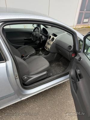 Grey Opel Corsa 2007 in Tallinn, with an engine capacity of 1.20 L and mileage of 171 thousand km for 1800 €, photo 7 on AUTOMOTO.COM.LV