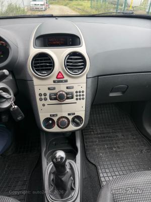 Grey Opel Corsa 2007 in Tallinn, with an engine capacity of 1.20 L and mileage of 171 thousand km for 1800 €, photo 8 on AUTOMOTO.COM.LV