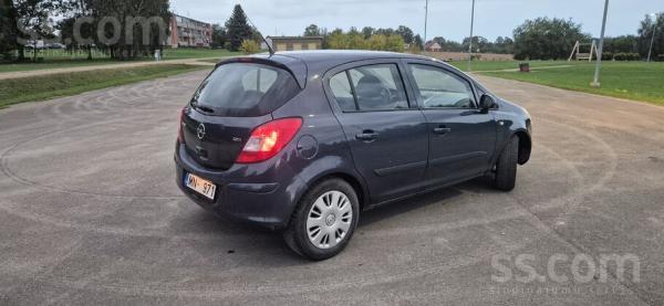 Opel Corsa 2007 Jēkabpils vietnē Pelēks Opel Corsa 2007 Jēkabpils, ar dzinēja tilpumu 1.30 L un nobraukumu 366 tūkst. km par 1550 €, foto 5 vietnē AUTOMOTO.COM.LV