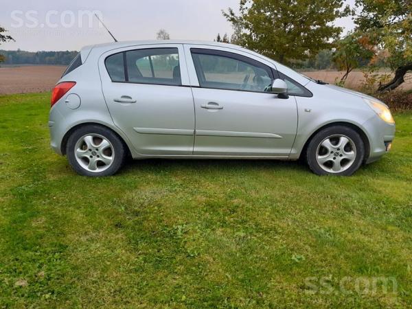 Grey Opel Corsa 2007 in Riga, with an engine capacity of 1.20 L and mileage of 207 thousand km for 1700 €, photo 8 on AUTOMOTO.COM.LV