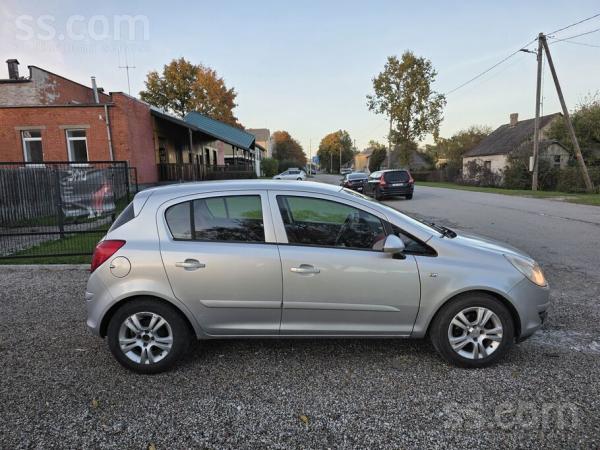 Pelēks Opel Corsa 2007 Ventspils, ar dzinēja tilpumu 1.20 L un nobraukumu 153 tūkst. km par 2550 €, foto 6 vietnē AUTOMOTO.COM.LV
