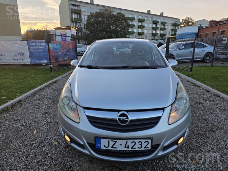Grey Opel Corsa 2007 in Ventspils, with an engine capacity of 1.20 L and mileage of 153 thousand km for 2550 €, photo 24 on AUTOMOTO.COM.LV